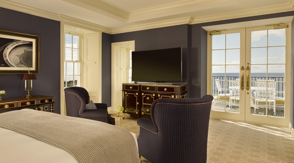 Two Night Lighthouse Suite Overnight Stay with Breakfast - Trump ...