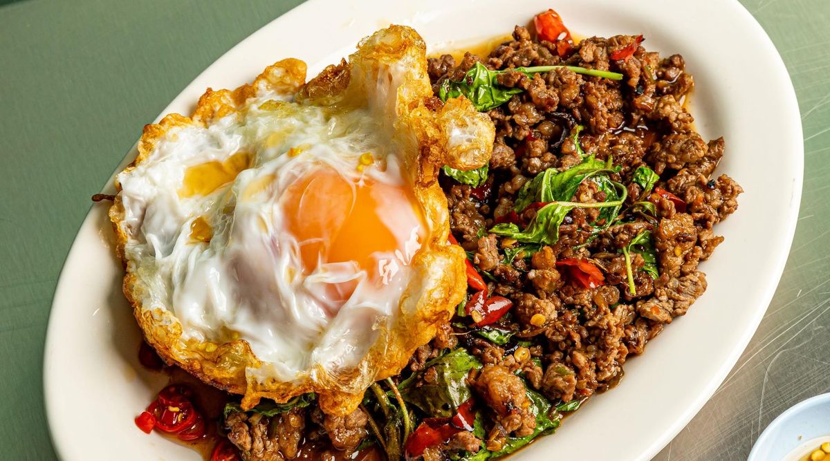 Yaowarat Road Set Menu - Speedboat Bar